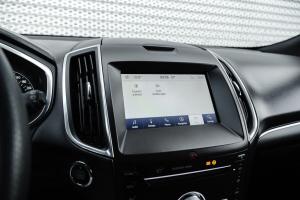 Black Ford Edge 2020 in Marupe, with an engine capacity of 2.00 L and mileage of 172 thousand km for 18750 €, photo 17 on AUTOMOTO.COM.LV