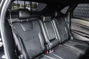 Black Ford Edge 2020 in Marupe, with an engine capacity of 2.00 L and mileage of 172 thousand km for 18750 €, photo 26 on AUTOMOTO.COM.LV