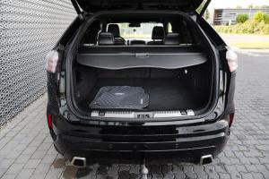 Black Ford Edge 2020 in Marupe, with an engine capacity of 2.00 L and mileage of 172 thousand km for 18750 €, photo 28 on AUTOMOTO.COM.LV
