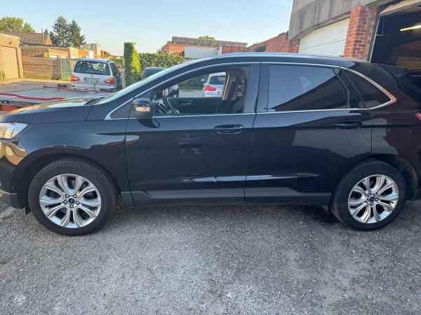 Melns Ford Edge 2021 Viļņa, ar dzinēja tilpumu 2.00 L un nobraukumu 299 tūkst. km par 13350 €, foto 6 vietnē AUTOMOTO.COM.LV