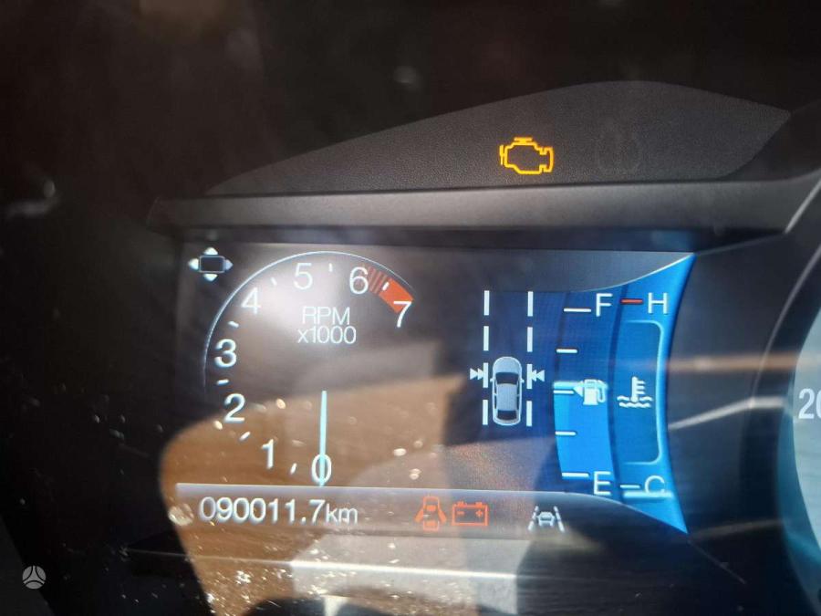 Melns Ford Edge 2020 Radviliškis, ar dzinēja tilpumu 2.00 L un nobraukumu 90 tūkst. km par 17500 €, foto 9 vietnē AUTOMOTO.COM.LV