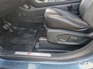 Blue Ford Edge 2020 in Tallinn, with an engine capacity of 2.00 L and mileage of 114 thousand km for 27500 €, photo 12 on AUTOMOTO.COM.LV