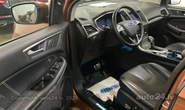 Brown Ford Edge 2017 in Tallinn, with an engine capacity of 2.00 L and mileage of 160 thousand km for 17300 €, photo 7 on AUTOMOTO.COM.LV