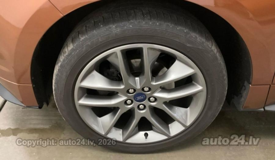 Brown Ford Edge 2017 in Tallinn, with an engine capacity of 2.00 L and mileage of 160 thousand km for 17300 €, photo 13 on AUTOMOTO.COM.LV