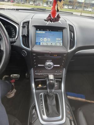 Ford Edge 2018 in Klaipeda, with an engine capacity of 2.00 L and mileage of 227 thousand km for 16800 €, photo 23 on AUTOMOTO.COM.LV