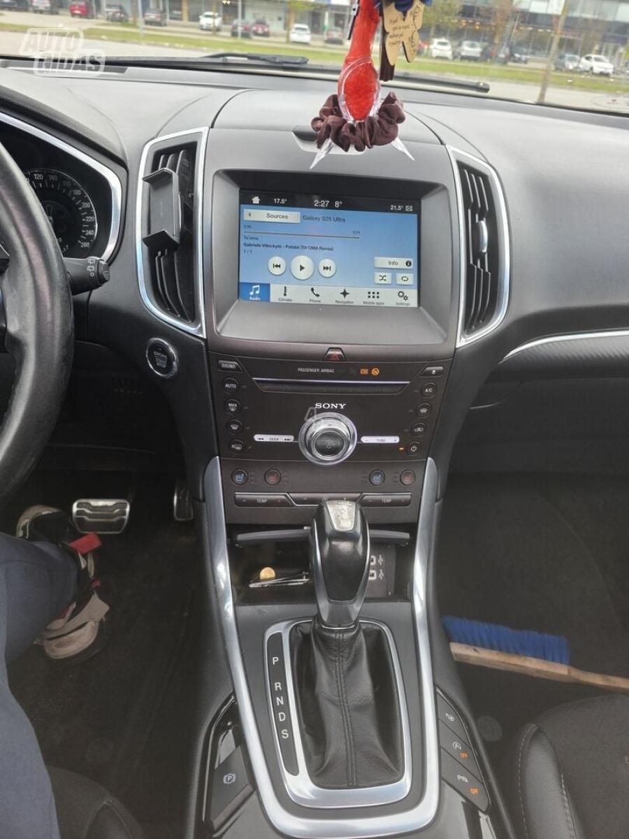 Ford Edge 2018 in Klaipeda, with an engine capacity of 2.00 L and mileage of 227 thousand km for 16800 €, photo 23 on AUTOMOTO.COM.LV