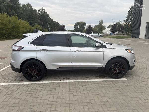 Ford Edge 2015 Kauņa vietnē Pelēks Ford Edge 2015 Kauņa, ar dzinēja tilpumu 3.50 L un nobraukumu 220 tūkst. km par 9800 €, foto 4 vietnē AUTOMOTO.COM.LV