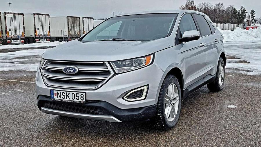 Grey Ford Edge 2016 in Vilnius, with an engine capacity of 2.00 L and mileage of 141 thousand km for 13300 €, photo 2 on AUTOMOTO.COM.LV