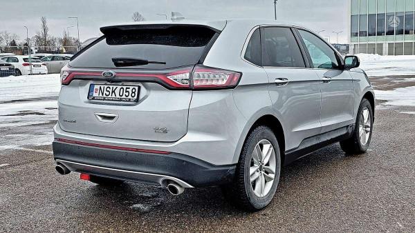 Grey Ford Edge 2016 in Vilnius, with an engine capacity of 2.00 L and mileage of 141 thousand km for 13300 €, photo 4 on AUTOMOTO.COM.LV