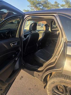 Grey Ford Edge 2016 in Plunge, with an engine capacity of 3.50 L and mileage of 219 thousand km for 12700 €, photo 10 on AUTOMOTO.COM.LV