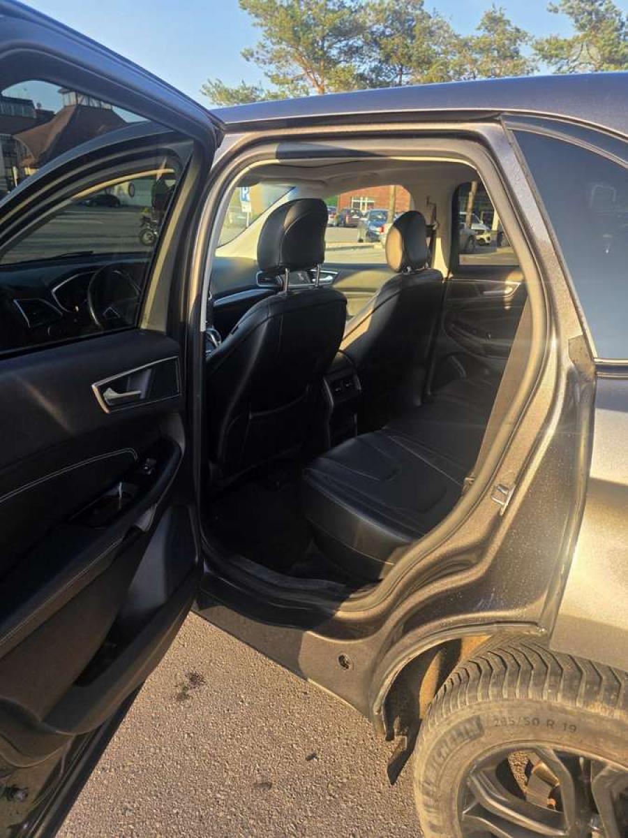 Grey Ford Edge 2016 in Plunge, with an engine capacity of 3.50 L and mileage of 219 thousand km for 12700 €, photo 10 on AUTOMOTO.COM.LV