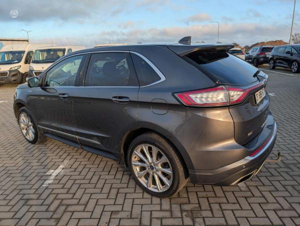 Grey Ford Edge 2017 in Taurage, with an engine capacity of 2.00 L and mileage of 185 thousand km for 13900 €, photo 7 on AUTOMOTO.COM.LV