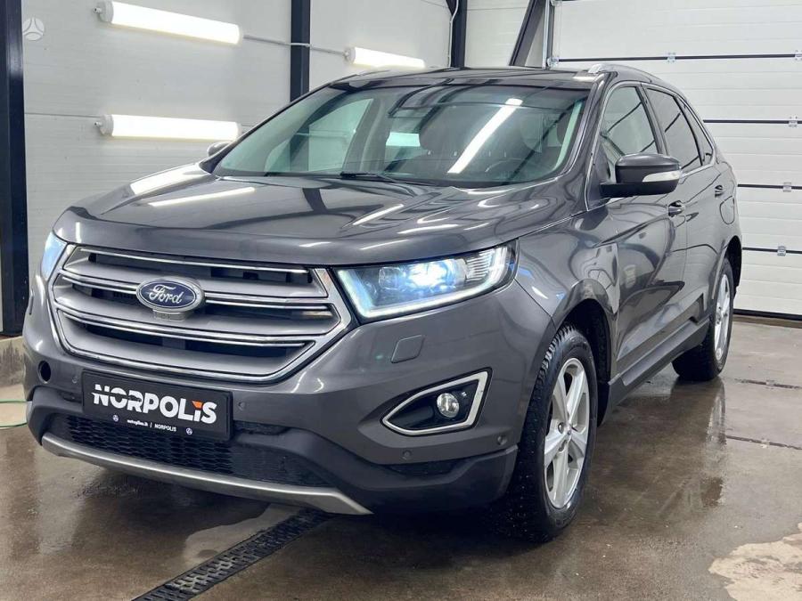 Grey Ford Edge 2017 in Vilnius, with an engine capacity of 2.00 L and mileage of 386 thousand km for 8699 €, photo 1 on AUTOMOTO.COM.LV