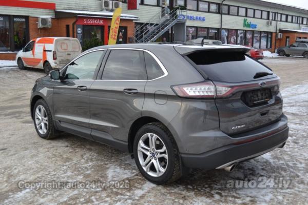 Pelēks Ford Edge 2017 Pērnava, ar dzinēja tilpumu 2.00 L un nobraukumu 186 tūkst. km par 15900 €, foto 4 vietnē AUTOMOTO.COM.LV
