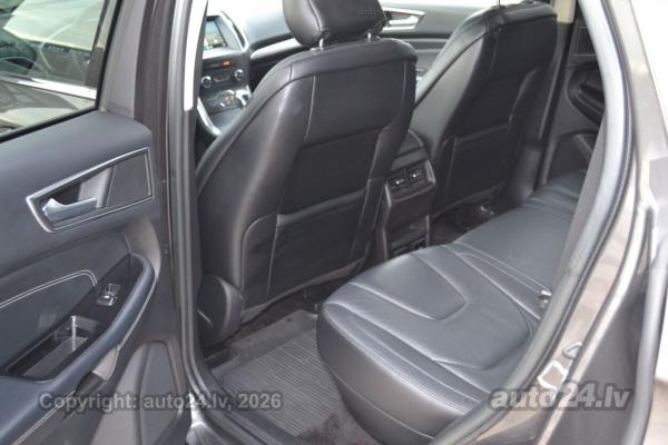 Pelēks Ford Edge 2017 Pērnava, ar dzinēja tilpumu 2.00 L un nobraukumu 186 tūkst. km par 15900 €, foto 10 vietnē AUTOMOTO.COM.LV