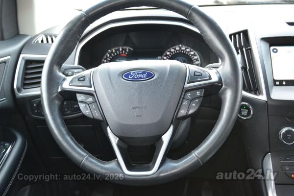 Grey Ford Edge 2017 in Parnu, with an engine capacity of 2.00 L and mileage of 186 thousand km for 15900 €, photo 11 on AUTOMOTO.COM.LV