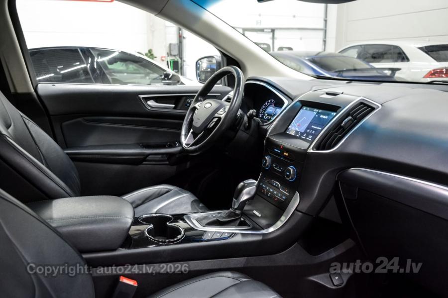 Grey Ford Edge 2017 in Tallinn, with an engine capacity of 2.00 L and mileage of 188 thousand km for 15800 €, photo 11 on AUTOMOTO.COM.LV