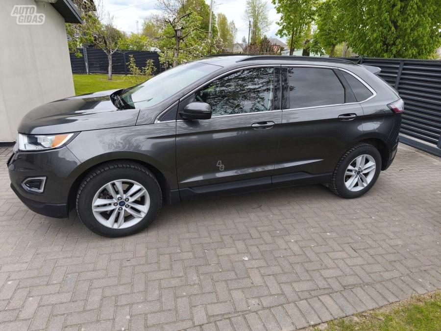 Grey Ford Edge 2017 in Siauliai, with an engine capacity of 2.00 L and mileage of 200 thousand km for 13000 €, photo 7 on AUTOMOTO.COM.LV