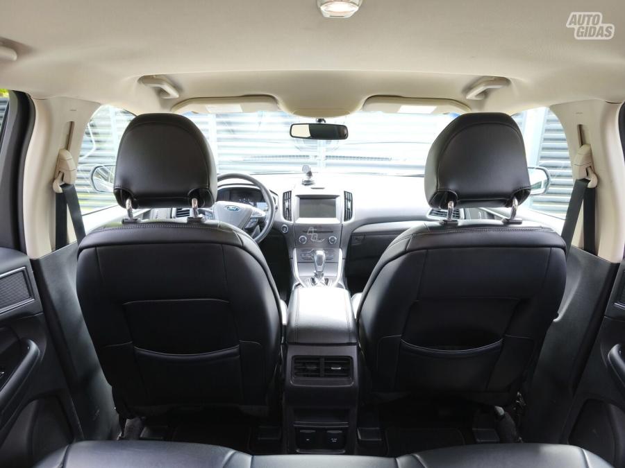 Grey Ford Edge 2017 in Siauliai, with an engine capacity of 2.00 L and mileage of 200 thousand km for 13000 €, photo 19 on AUTOMOTO.COM.LV
