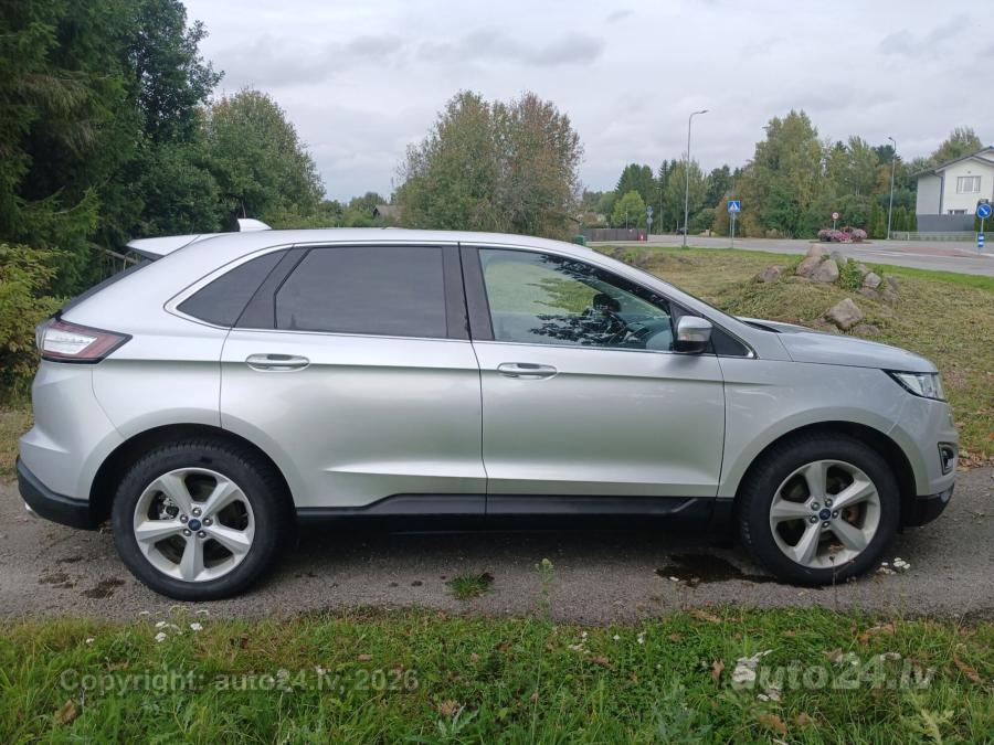 Pelēks Ford Edge 2017 Tallina, ar dzinēja tilpumu 2.00 L un nobraukumu 241 tūkst. km par 11999 €, foto 9 vietnē AUTOMOTO.COM.LV
