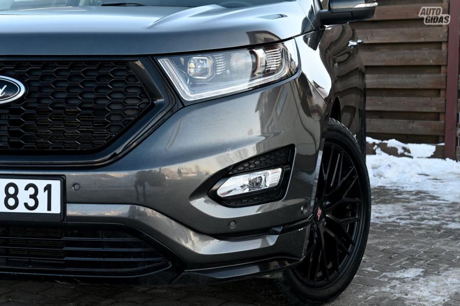 Grey Ford Edge 2018 in Kretinga, with an engine capacity of 3.50 L and mileage of 79 thousand km for 20299 €, photo 5 on AUTOMOTO.COM.LV