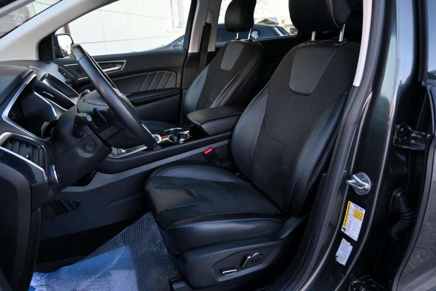 Pelēks Ford Edge 2018 Kretinga, ar dzinēja tilpumu 3.50 L un nobraukumu 79 tūkst. km par 20299 €, foto 31 vietnē AUTOMOTO.COM.LV