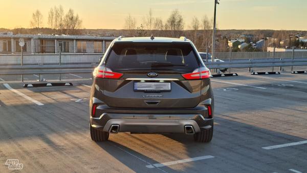 Pelēks Ford Edge 2019 Viļņa, ar dzinēja tilpumu 2.00 L un nobraukumu 83 tūkst. km par 29999 €, foto 3 vietnē AUTOMOTO.COM.LV
