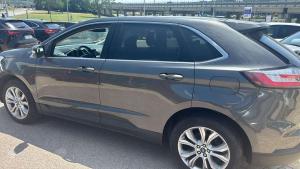 Grey Ford Edge 2019 in Siauliai, with an engine capacity of 2.00 L and mileage of 187 thousand km for 13700 €, photo 8 on AUTOMOTO.COM.LV