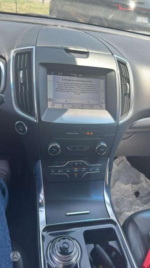 Grey Ford Edge 2019 in Siauliai, with an engine capacity of 2.00 L and mileage of 187 thousand km for 13700 €, photo 12 on AUTOMOTO.COM.LV