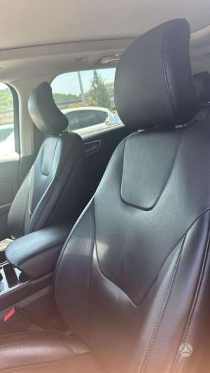 Grey Ford Edge 2019 in Siauliai, with an engine capacity of 2.00 L and mileage of 187 thousand km for 13700 €, photo 14 on AUTOMOTO.COM.LV