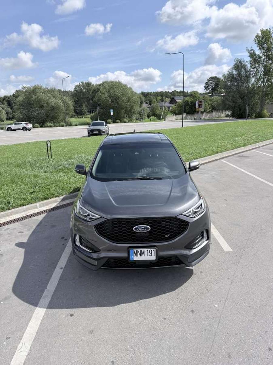 Grey Ford Edge 2019 in Siauliai, with an engine capacity of 2.69 L and mileage of 90 thousand km for 20000 €, photo 5 on AUTOMOTO.COM.LV