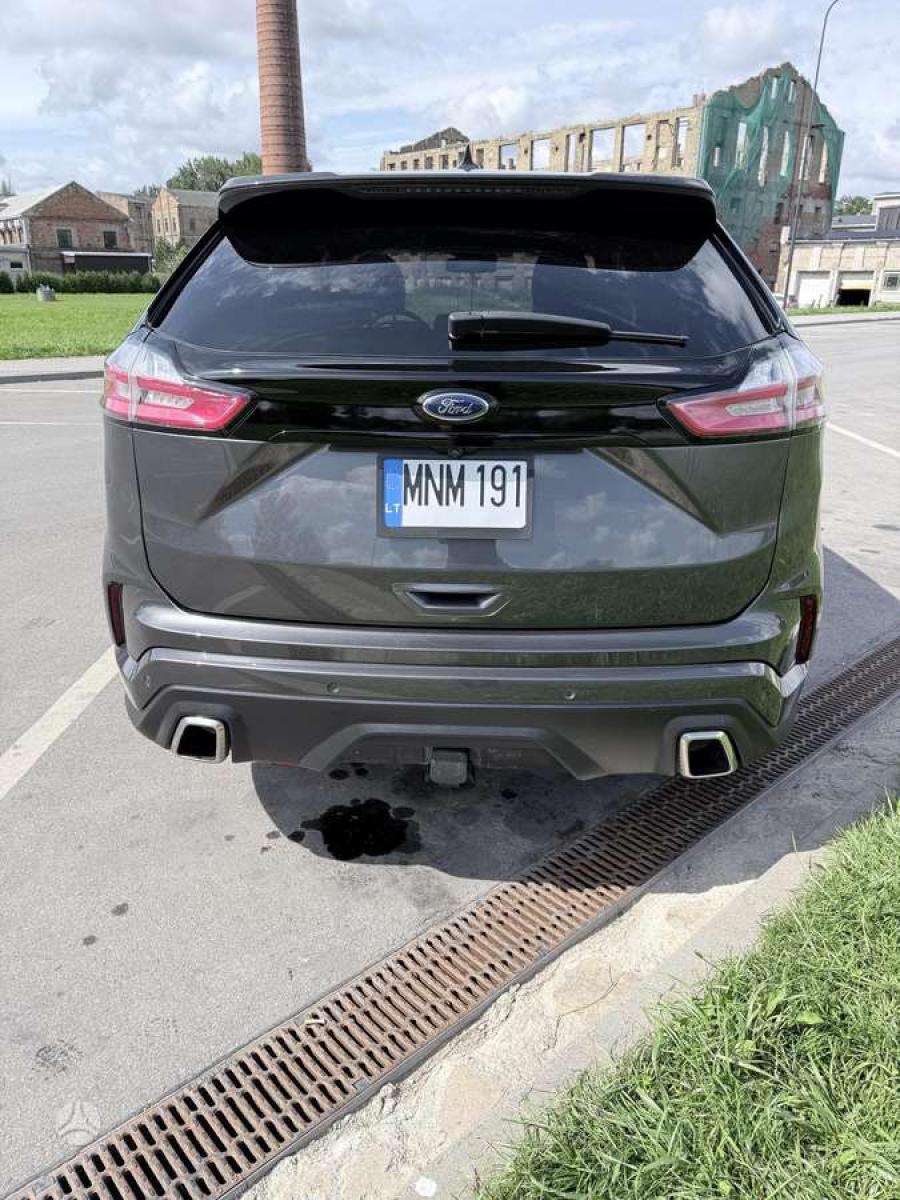 Grey Ford Edge 2019 in Siauliai, with an engine capacity of 2.69 L and mileage of 90 thousand km for 20000 €, photo 6 on AUTOMOTO.COM.LV