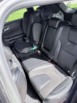 Grey Ford Edge 2019 in Siauliai, with an engine capacity of 2.69 L and mileage of 90 thousand km for 20000 €, photo 13 on AUTOMOTO.COM.LV