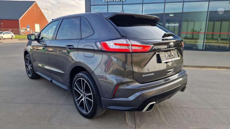 Pelēks Ford Edge 2019 Šauļi, ar dzinēja tilpumu 2.00 L un nobraukumu 260 tūkst. km par 14300 €, foto 6 vietnē AUTOMOTO.COM.LV