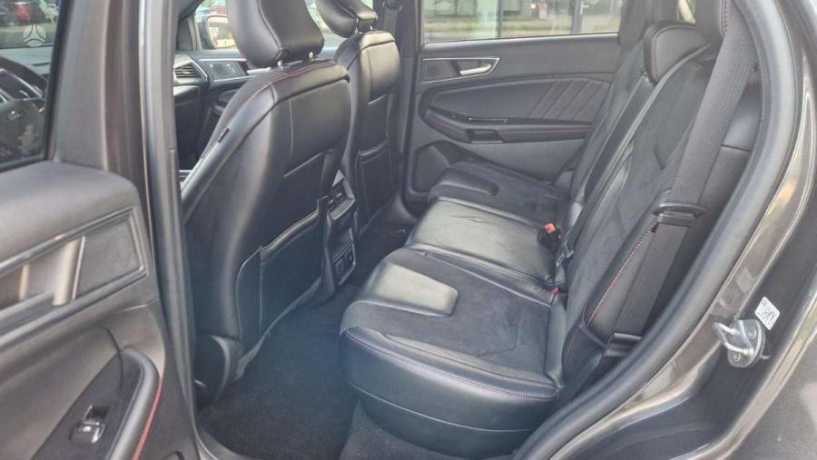 Pelēks Ford Edge 2019 Šauļi, ar dzinēja tilpumu 2.00 L un nobraukumu 260 tūkst. km par 14300 €, foto 23 vietnē AUTOMOTO.COM.LV