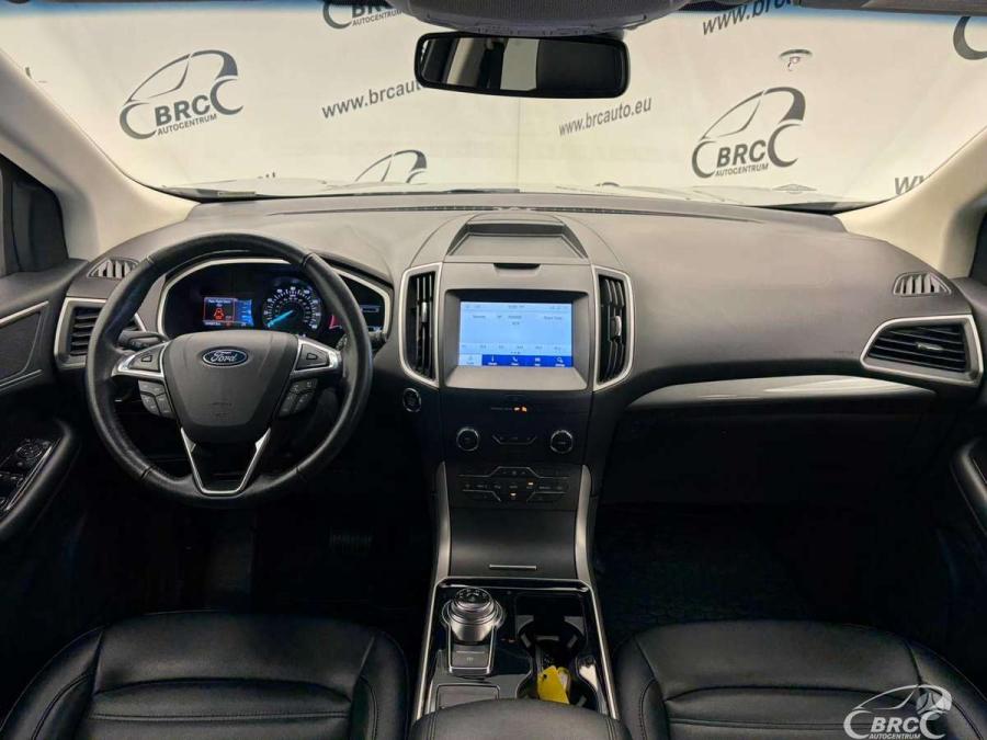 Grey Ford Edge 2020 in Vilnius, with an engine capacity of 2.00 L and mileage of 56 thousand km for 11600 €, photo 5 on AUTOMOTO.COM.LV