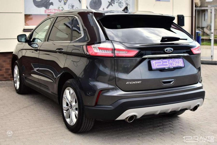 Grey Ford Edge 2020 in Kretinga, with an engine capacity of 2.00 L and mileage of 182 thousand km for 19500 €, photo 8 on AUTOMOTO.COM.LV
