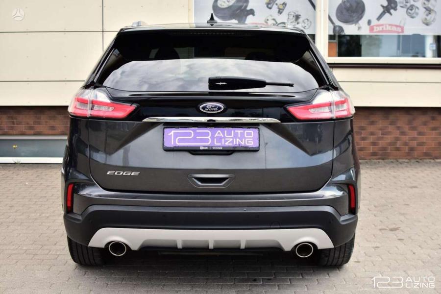 Grey Ford Edge 2020 in Kretinga, with an engine capacity of 2.00 L and mileage of 182 thousand km for 19500 €, photo 9 on AUTOMOTO.COM.LV
