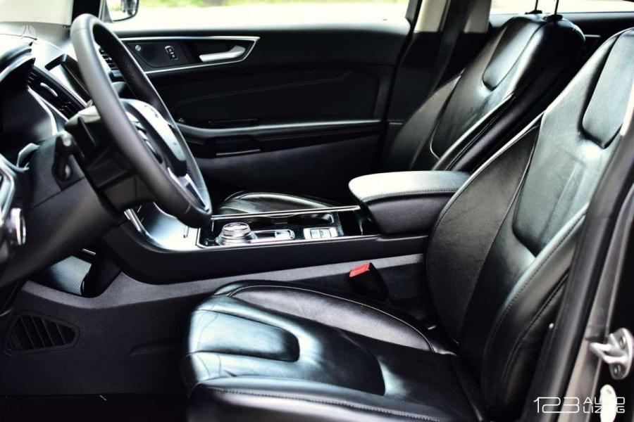Grey Ford Edge 2020 in Kretinga, with an engine capacity of 2.00 L and mileage of 182 thousand km for 19500 €, photo 14 on AUTOMOTO.COM.LV