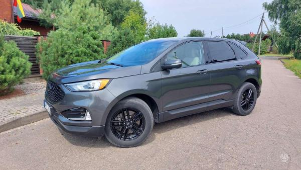 Pelēks Ford Edge 2020 Kauņa, ar dzinēja tilpumu 2.00 L un nobraukumu 53 tūkst. km par 19600 €, foto 1 vietnē AUTOMOTO.COM.LV