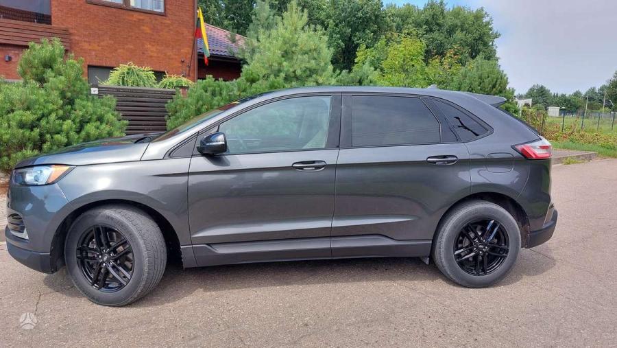 Pelēks Ford Edge 2020 Kauņa, ar dzinēja tilpumu 2.00 L un nobraukumu 53 tūkst. km par 19600 €, foto 3 vietnē AUTOMOTO.COM.LV