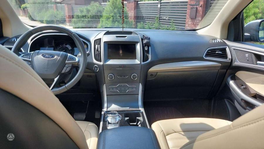 Pelēks Ford Edge 2020 Kauņa, ar dzinēja tilpumu 2.00 L un nobraukumu 53 tūkst. km par 19600 €, foto 34 vietnē AUTOMOTO.COM.LV