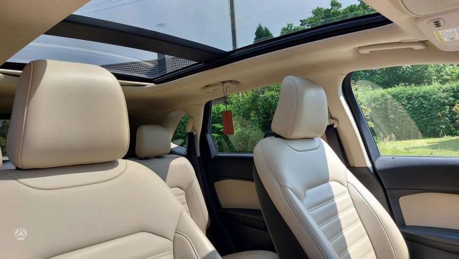 Pelēks Ford Edge 2020 Kauņa, ar dzinēja tilpumu 2.00 L un nobraukumu 53 tūkst. km par 19600 €, foto 35 vietnē AUTOMOTO.COM.LV