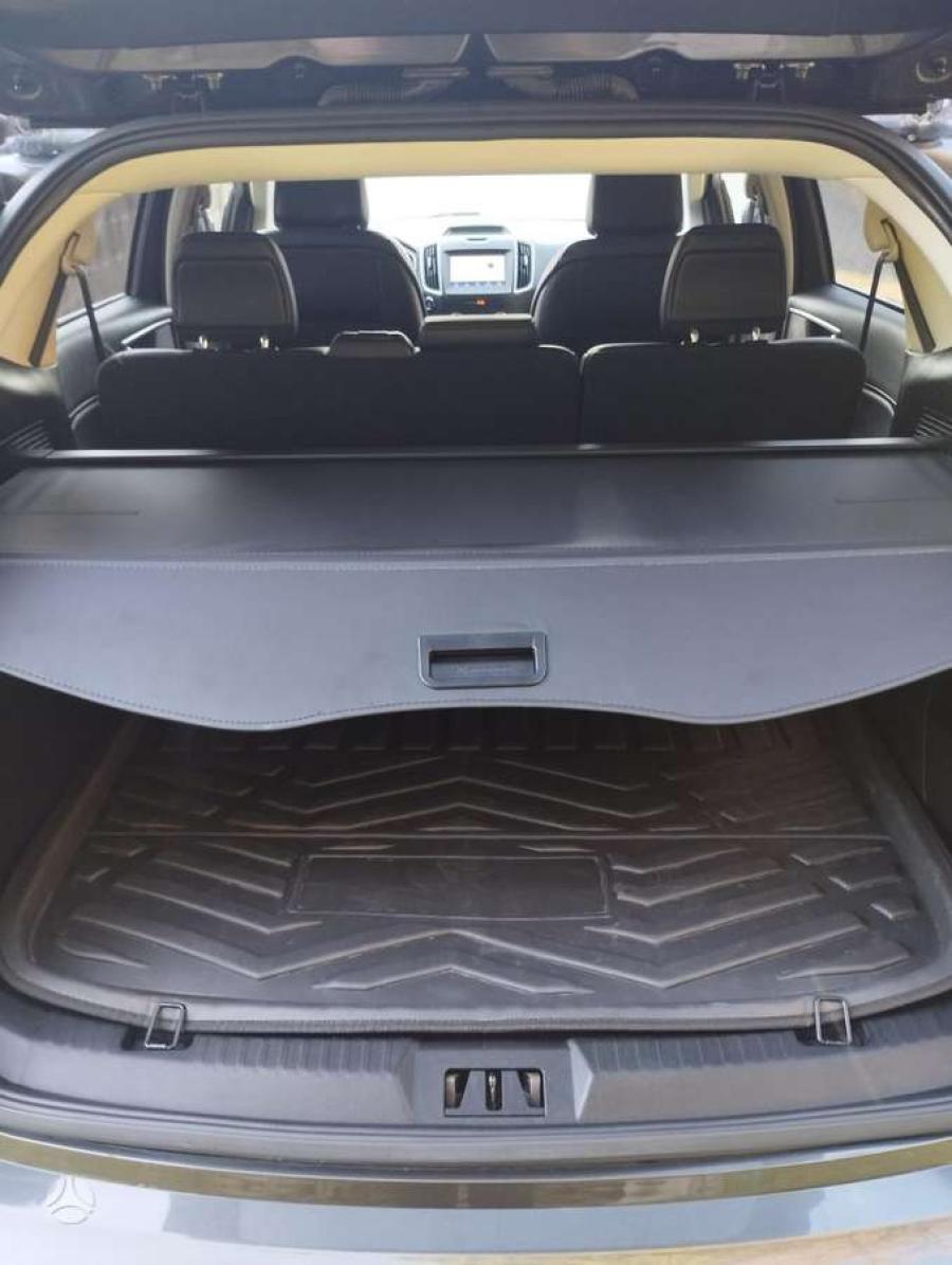Grey Ford Edge 2020 in Vilnius, with an engine capacity of 2.00 L and mileage of 44 thousand km for 16500 €, photo 7 on AUTOMOTO.COM.LV