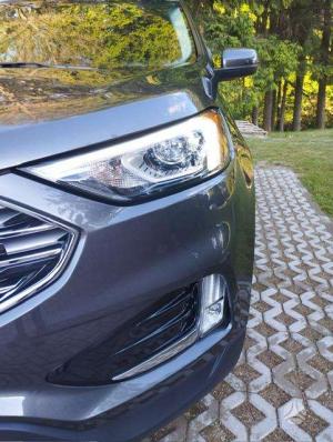 Grey Ford Edge 2020 in Vilnius, with an engine capacity of 2.00 L and mileage of 44 thousand km for 16500 €, photo 8 on AUTOMOTO.COM.LV