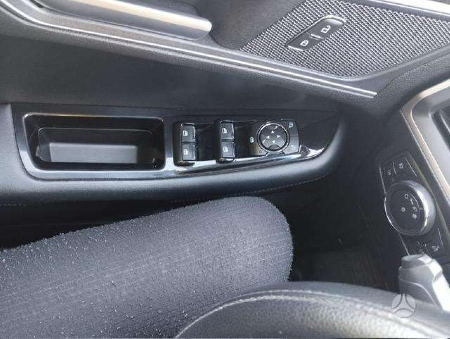 Grey Ford Edge 2020 in Vilnius, with an engine capacity of 2.00 L and mileage of 44 thousand km for 16500 €, photo 18 on AUTOMOTO.COM.LV