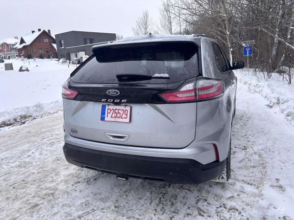 Grey Ford Edge 2021 in Klaipeda, with an engine capacity of 2.00 L and mileage of 171 thousand km for 14200 €, photo 4 on AUTOMOTO.COM.LV