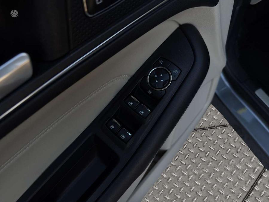 Grey Ford Edge 2021 in Klaipeda, with an engine capacity of 2.00 L and mileage of 102 thousand km for 16999 €, photo 14 on AUTOMOTO.COM.LV