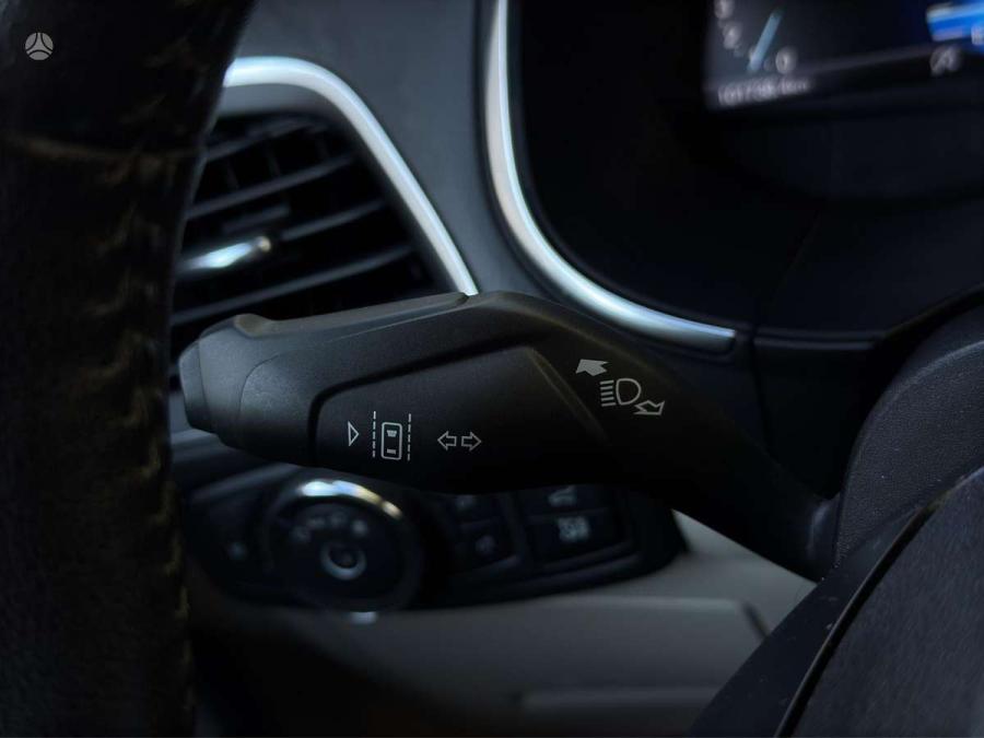 Grey Ford Edge 2021 in Klaipeda, with an engine capacity of 2.00 L and mileage of 102 thousand km for 16999 €, photo 20 on AUTOMOTO.COM.LV