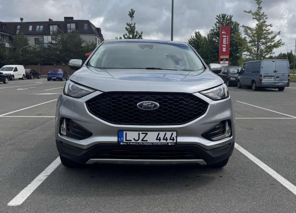 Grey Ford Edge 2022 in Klaipeda, with an engine capacity of 2.00 L and mileage of 87 thousand km for 20990 €, photo 2 on AUTOMOTO.COM.LV